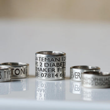 Handcrafted 9ct Gold Russian Wedding Ring | Morgan & French